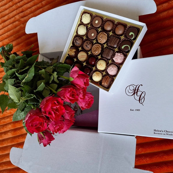Helen's Signature Flowers & 25 Chocolate Box Hamper – Helen’s Chocolates